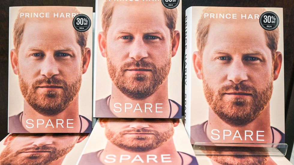 Prins Harrys bok Den andre: Snaskigt är bara förnamnet | SvD Prins Harrys bok Den andre: Snaskigt är bara förnamnet | SvD