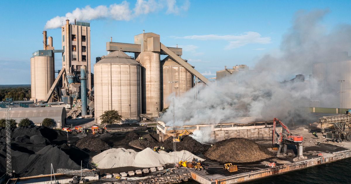 Stor brand på Cementa på Gotland Stor brand på Cementa på Gotland