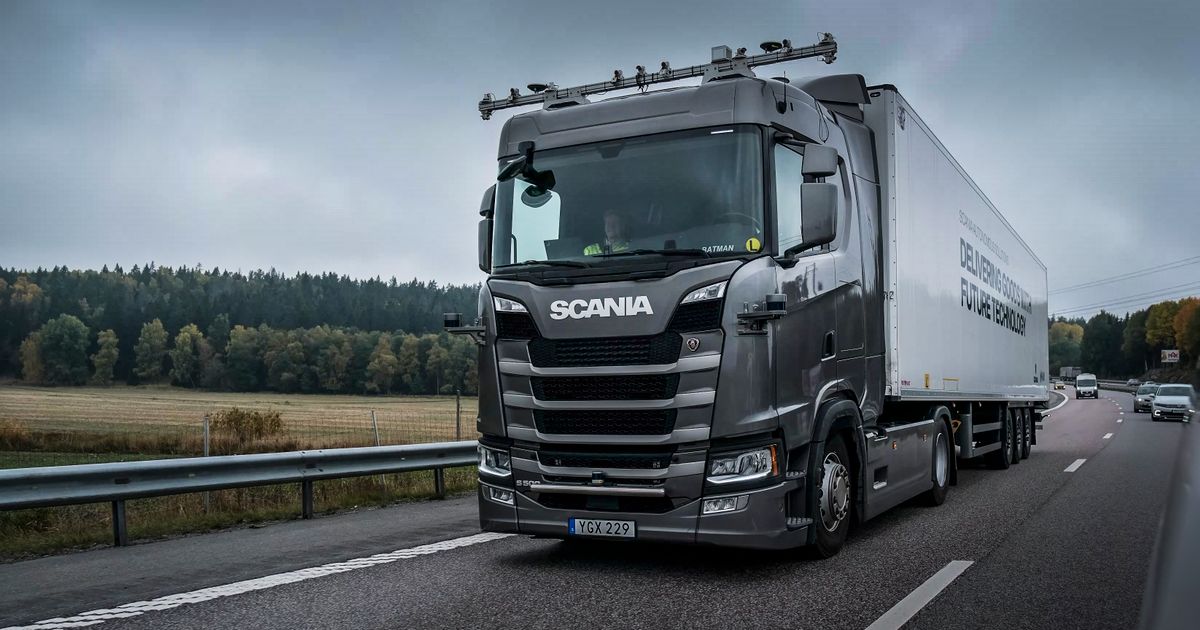 Scania testar självkörande lastbil i trafik på E4:an Scania testar självkörande lastbil i trafik på E4:an